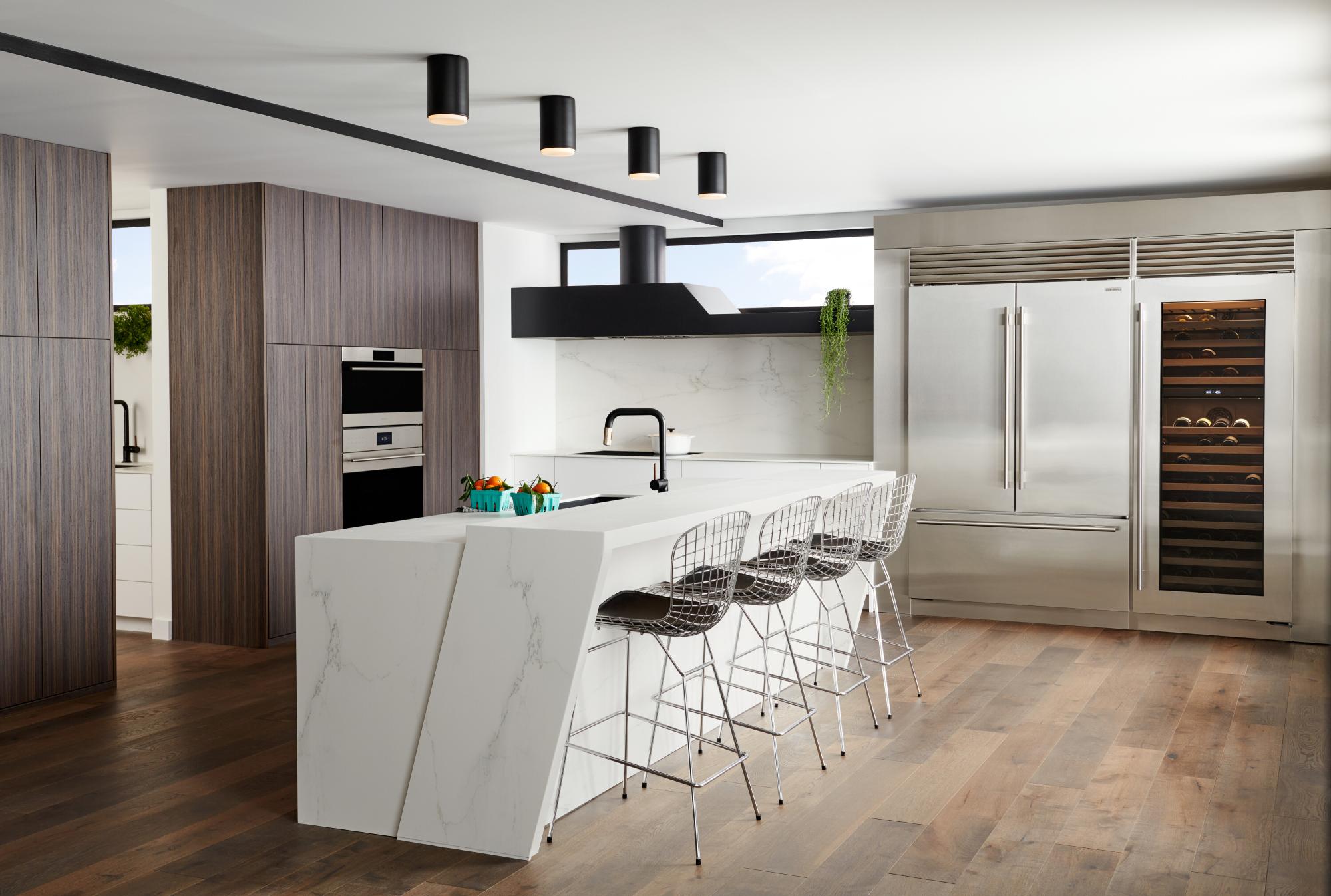 Sub-Zero - Sub-Zero Wolf Cove